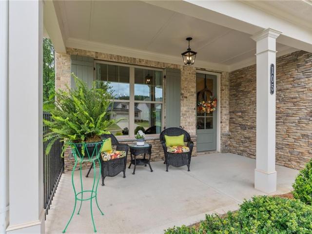 105 Summerlin Drive