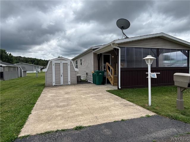 105 summerview