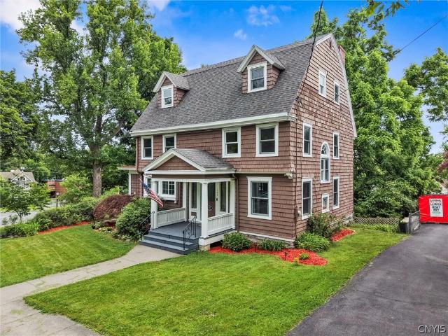 105 Summit Avenue