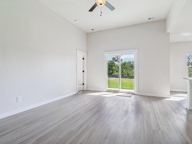 105 Sundew Road