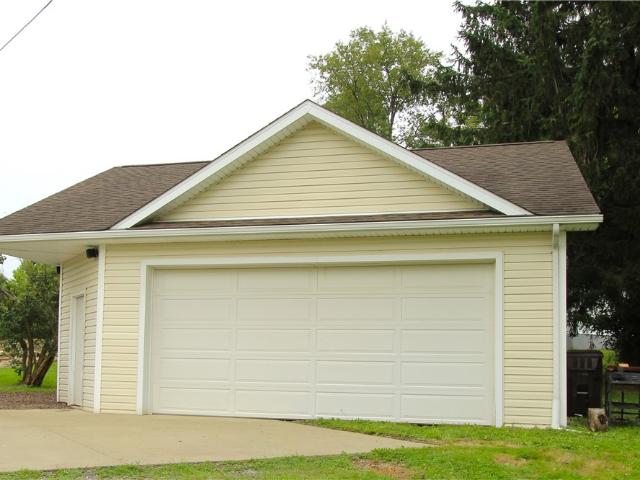 105 Sunset Rd