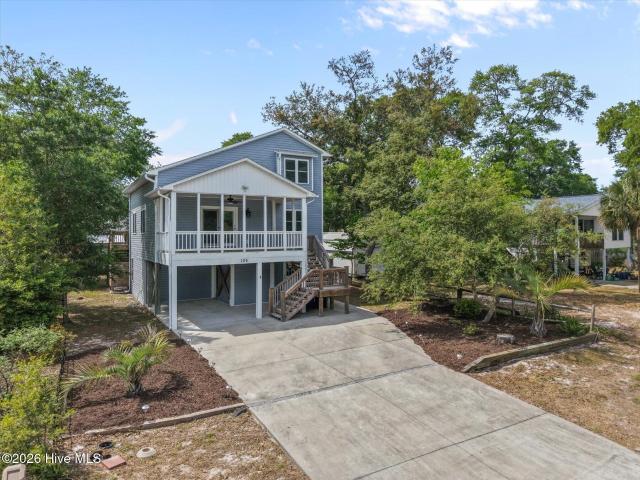 105 SW 11th Street