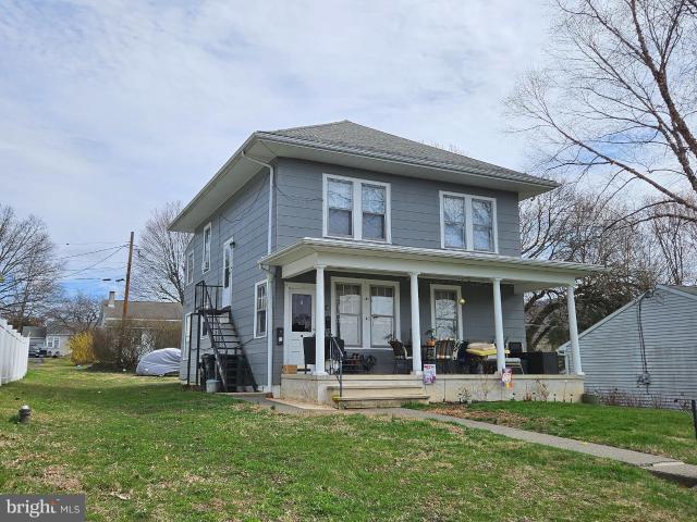 105 Parkview Ave, Reading, PA 19606 | MLS #PABK2070 | Compass