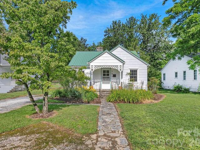 105 Parkview Drive