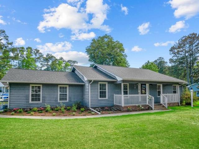 105 Pebble Dr, Myrtle Beach, SC 29588