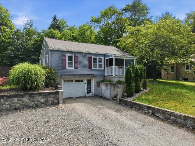 105 Periwinkle Lane