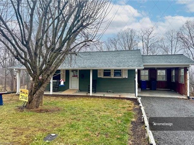 105 Pine St, Jonesville, NC 28642