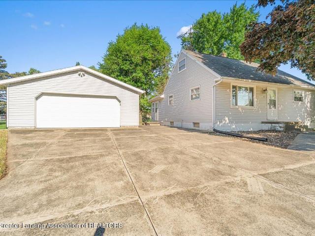105 Pinetree Street