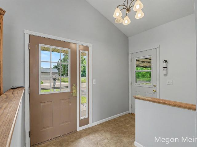 105 Pineview Drive