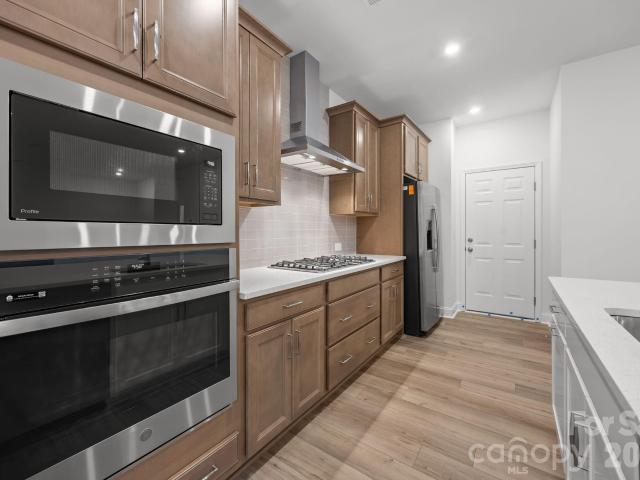 105 Plover Lane