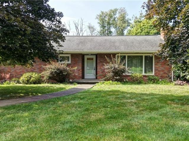 105 Prospect St, Baltic, OH 43804