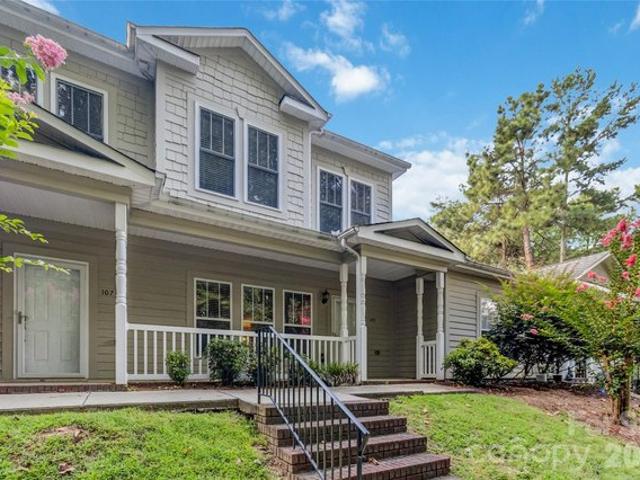 105 Putter Pl, Mooresville, NC 28115