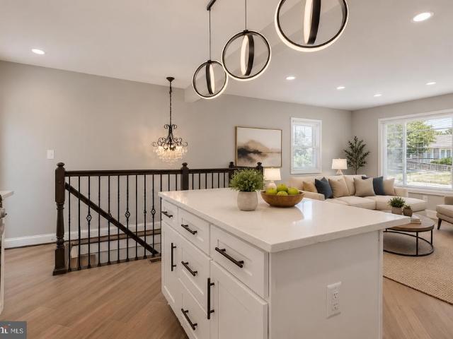 105 Rosecrest Drive