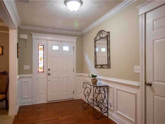 105 Raven Cir