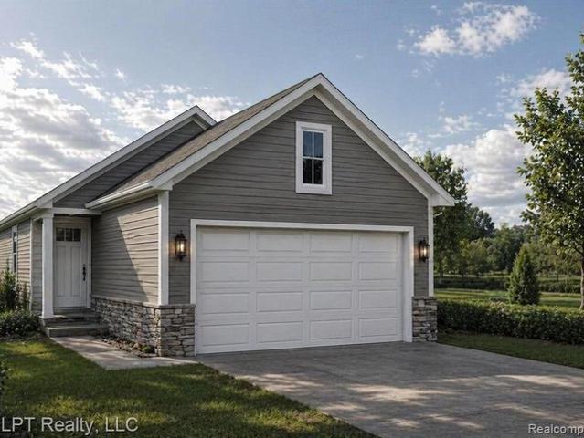 105 Raymond St, Pontiac, MI 48342