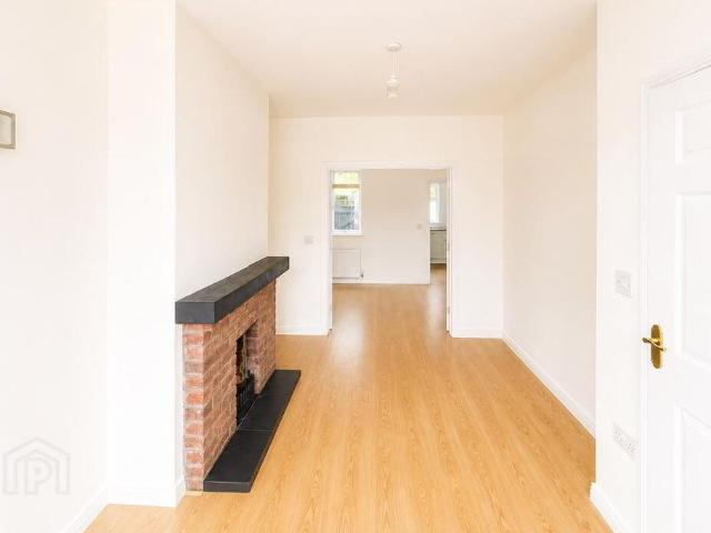 105 Railway Street, Comber, BT23 5HQ