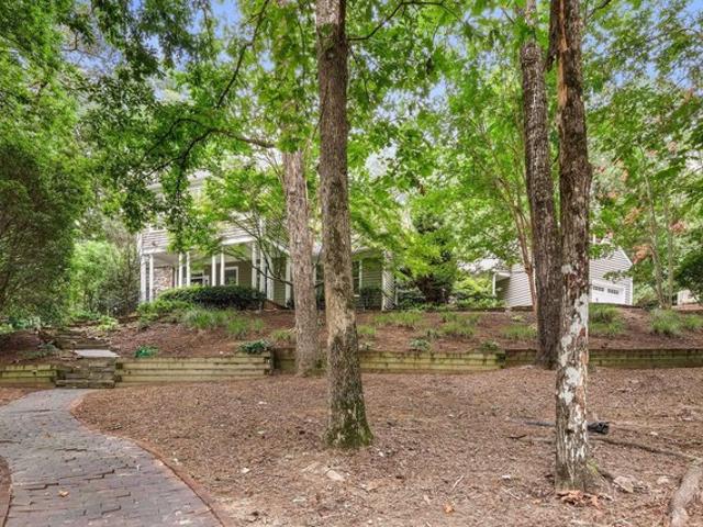 105 Red Bud Ln, Chapel Hill, NC 27514