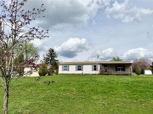105 Reed Ln, Butler, PA 16002 | MLS #1740 | Compass