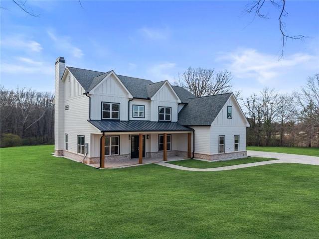 105 River Meadow Ln, Social Circle, GA 30025 | MLS #7746 | Compass