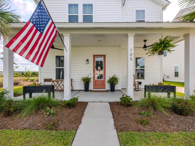105 River Wind Way