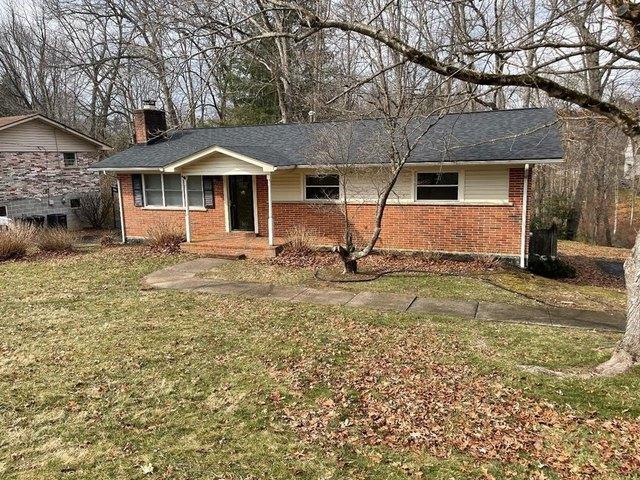 105 Rider Dr, Beckley, WV 25801