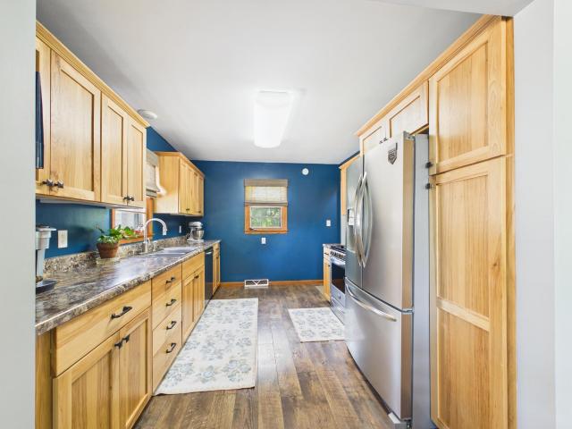 105 W 1st Street