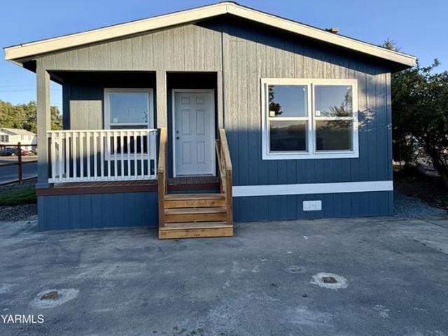 105 W Washington Ave Unit 2, Yakima, WA 98903
