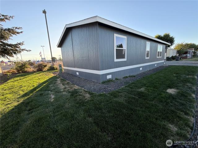 105 W Washington Avenue # 2