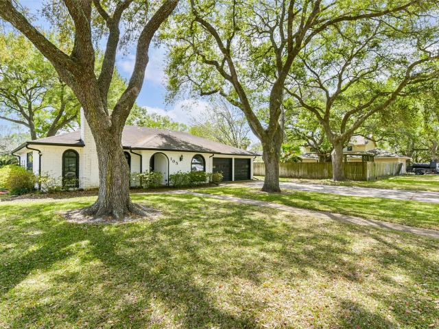 105 W Wildwinn Drive