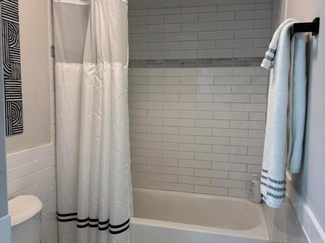 105 W Amberly Drive W Unit G