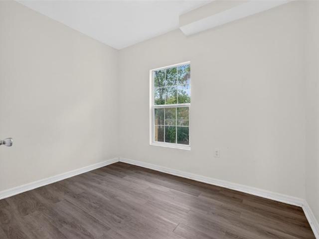 105 W Columbus Dr, Tampa, FL 33602 | MLS #TB8487