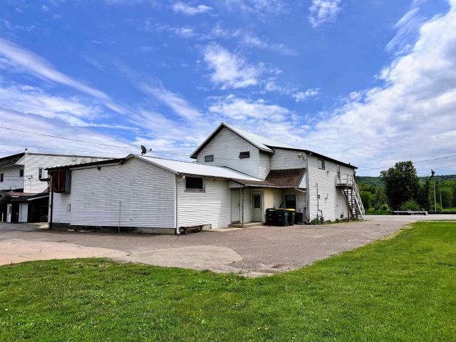 105 W Guard Street