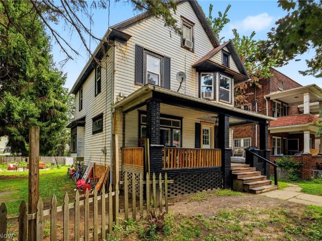 105 W Harrison Street