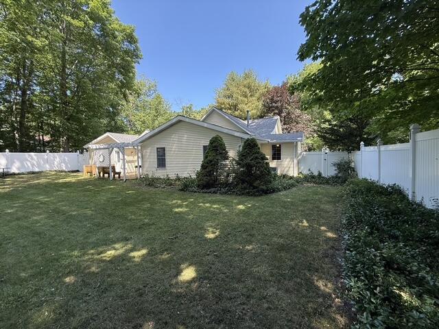 105 W Johannah Street