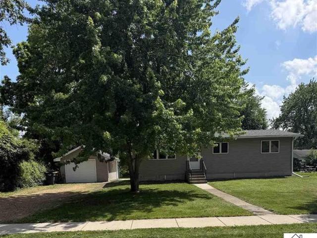 105 W Silver St, Mapleton, MN 56065
