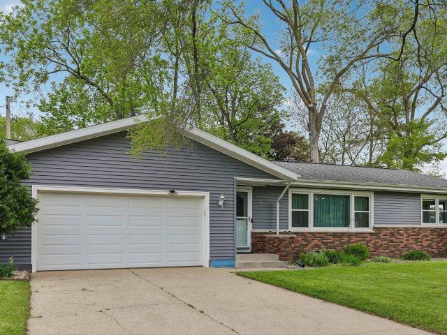 105 W Slifer Street