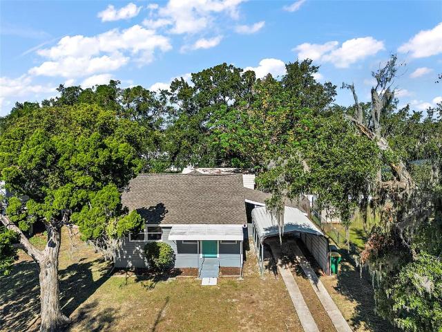 105 W Stevens Ave, Eustis, FL 32726 | MLS #G5110 | Compass