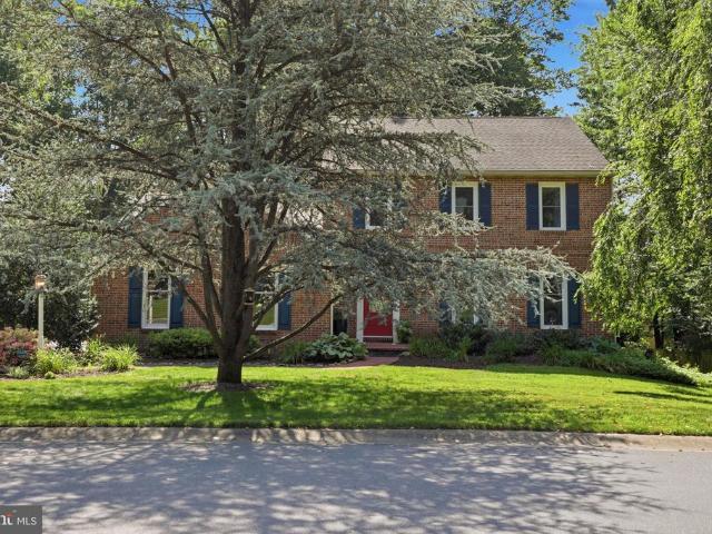 105 Wood Lot Lane