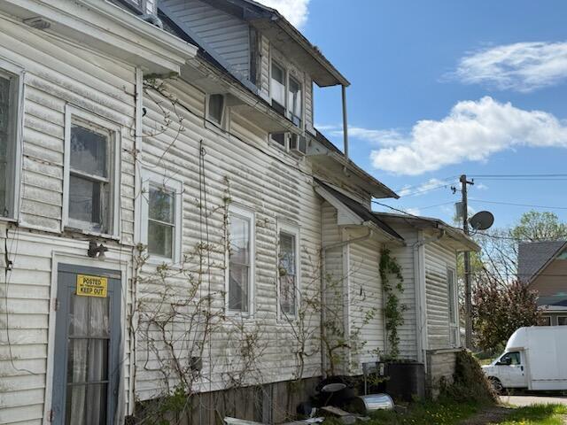 105 Wood Street