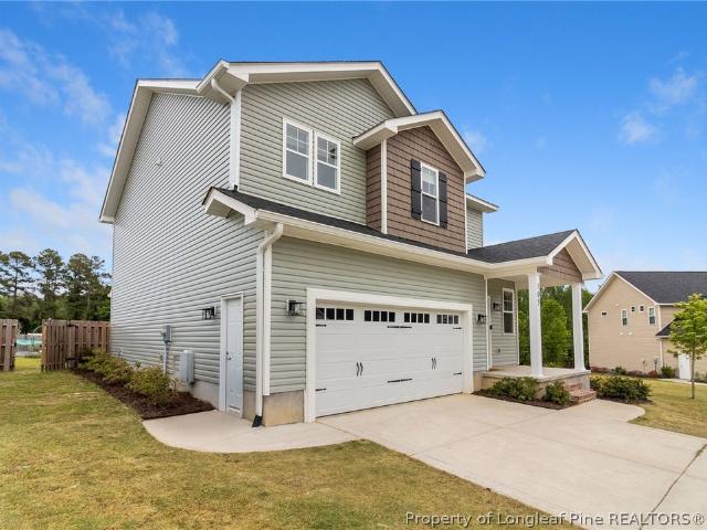 105 Woodford Lane