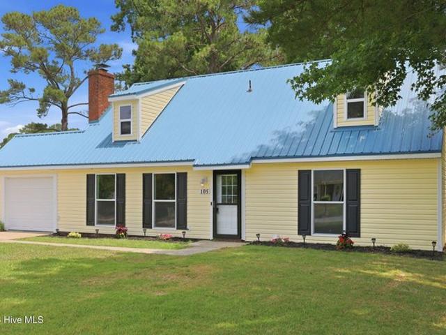 105 Woodside Ct, Jacksonville, NC 28546