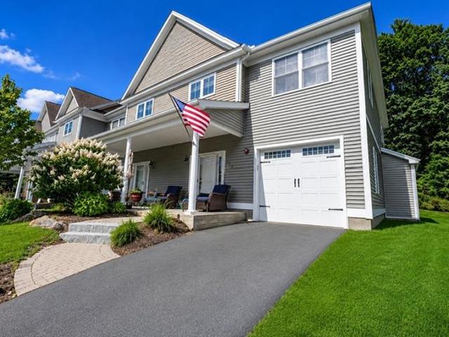 105 Woodview Way Unit 1, Manchester, NH 03102
