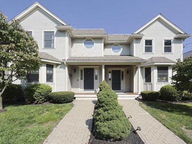 105 Watertown St Unit 105, Watertown, MA 02472