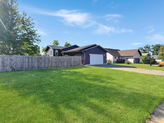 105 Walborg Avenue NE