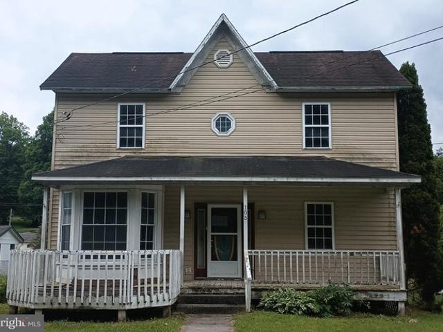 105 Walnut St, Friendsville, MD 21531