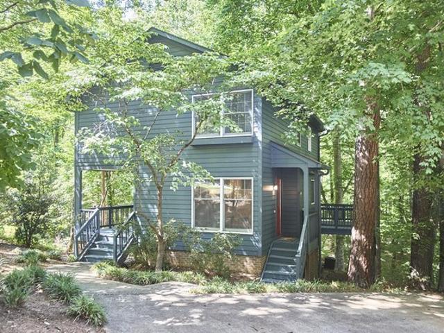 105 Westbury Ct, Chapel Hill, NC 27516