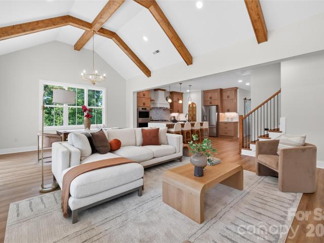 105 Wharf Lane