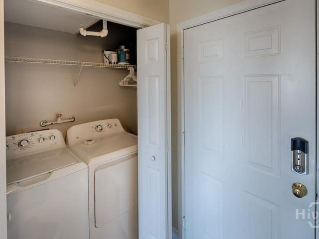 105 Whitaker Street 302