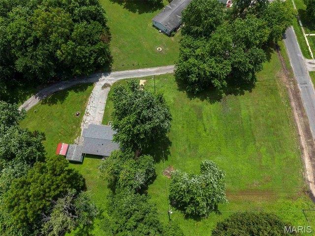 105 Wilcox, Sawyerville, IL 62085