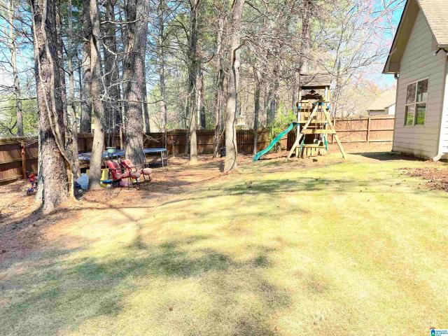 105 Willow Lake Lane